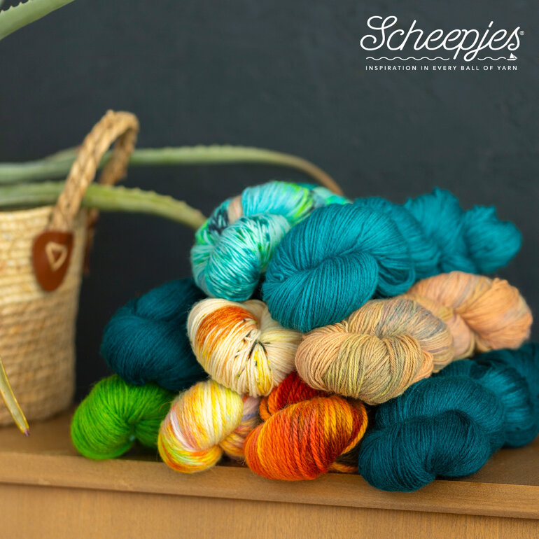 Zelf wol verven leren - Wolcafé is de winkel voor haken, breien, amigurumi, workshops en meer